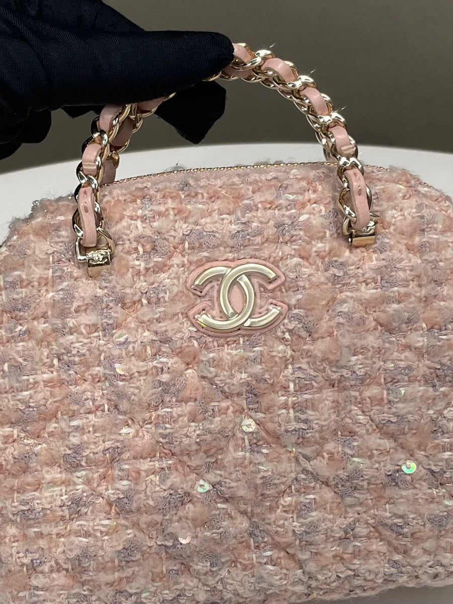 Chanel 24B Cc Quilted Chain Top Handle Pink Tweed / Sequin – LOVELOTSLUXURY
