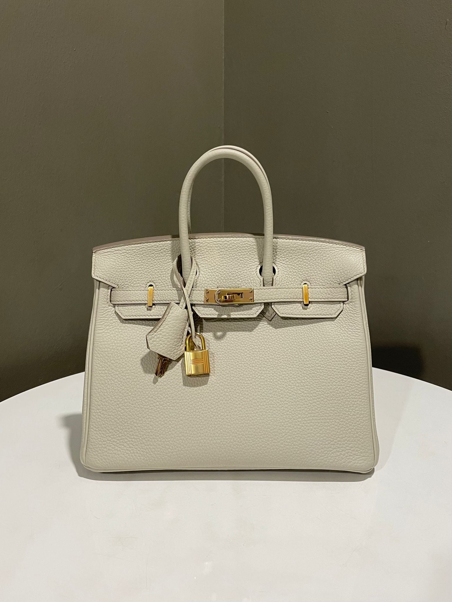 Hermes Birkin 25 Beton Togo – LOVELOTSLUXURY